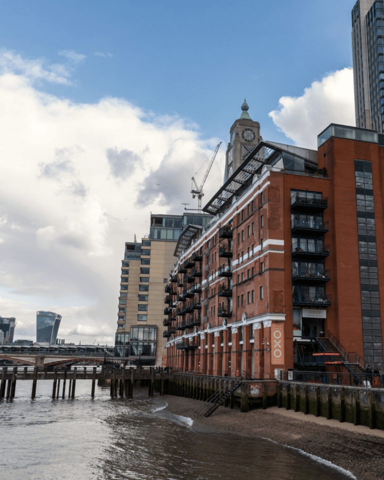 OXO2 - Spaces & Stories