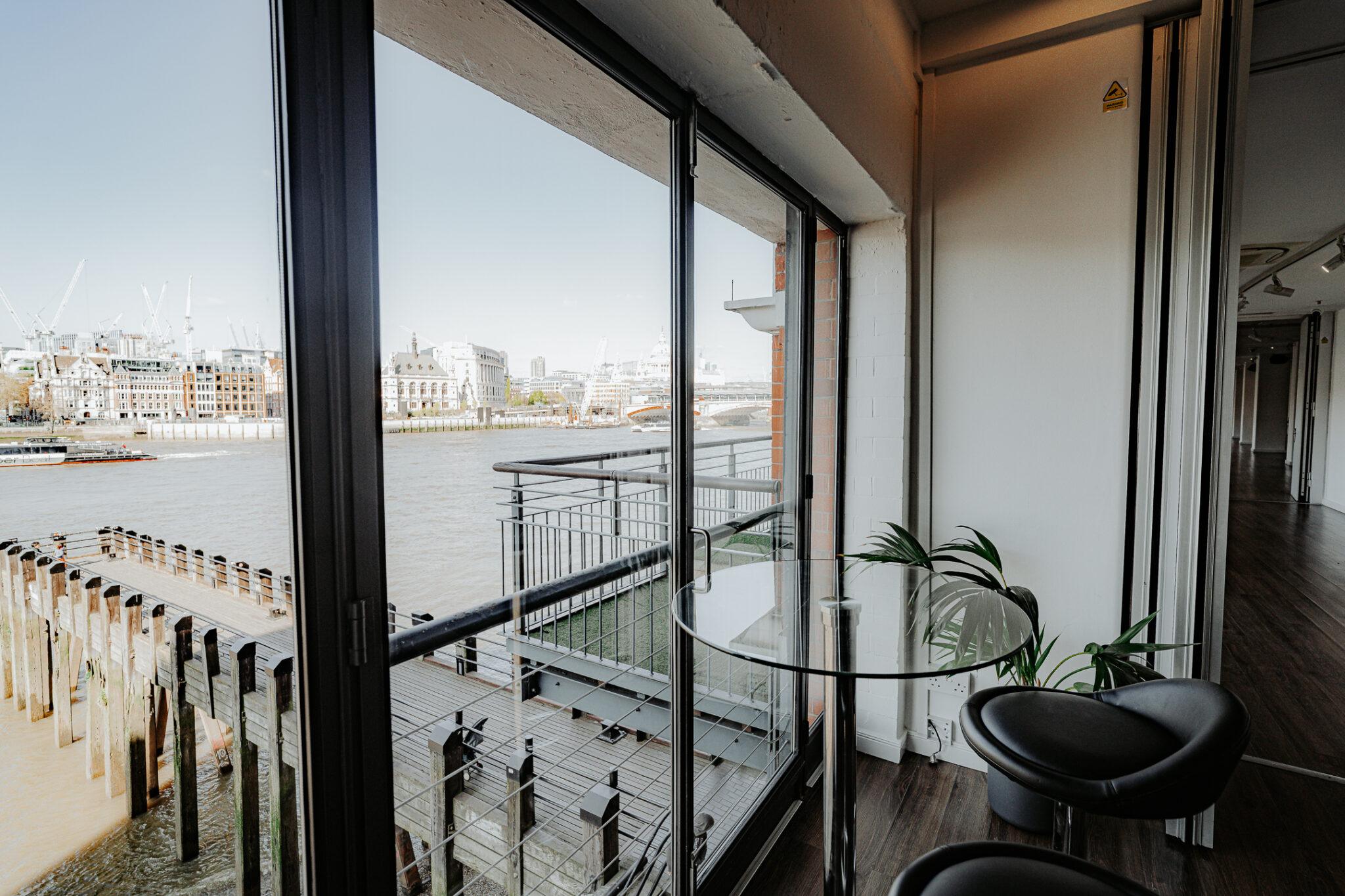 OXO2 - Spaces & Stories